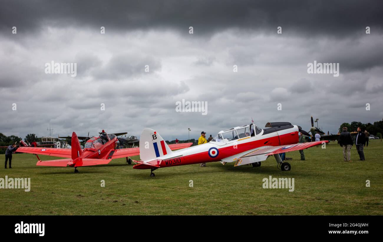 de Havilland Chipmunk WD310 & WP903 on display at Shuttleworth Scurry ...