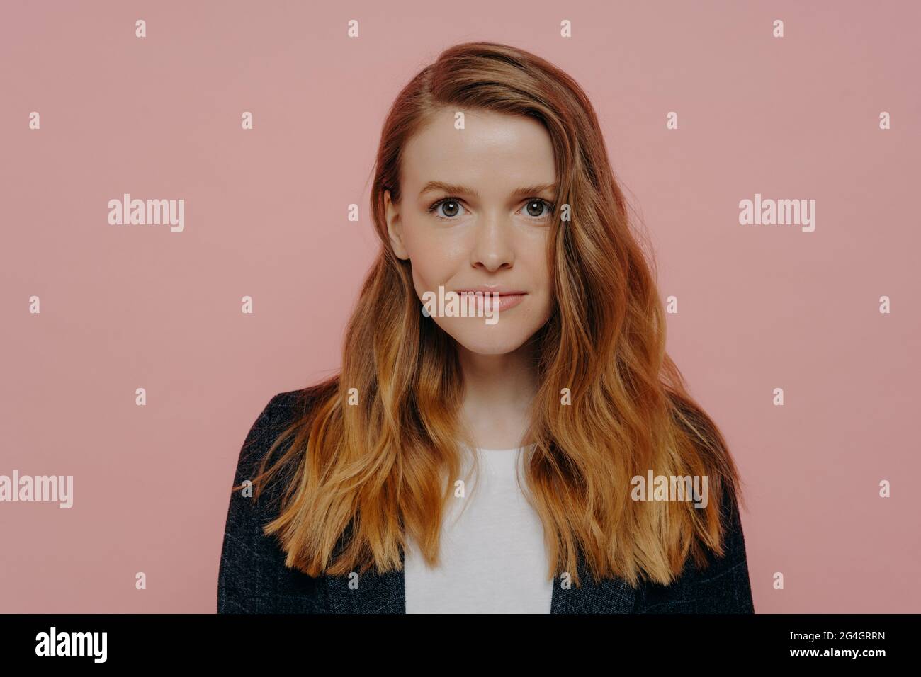 Woman posing body language hi-res stock photography and images - Alamy