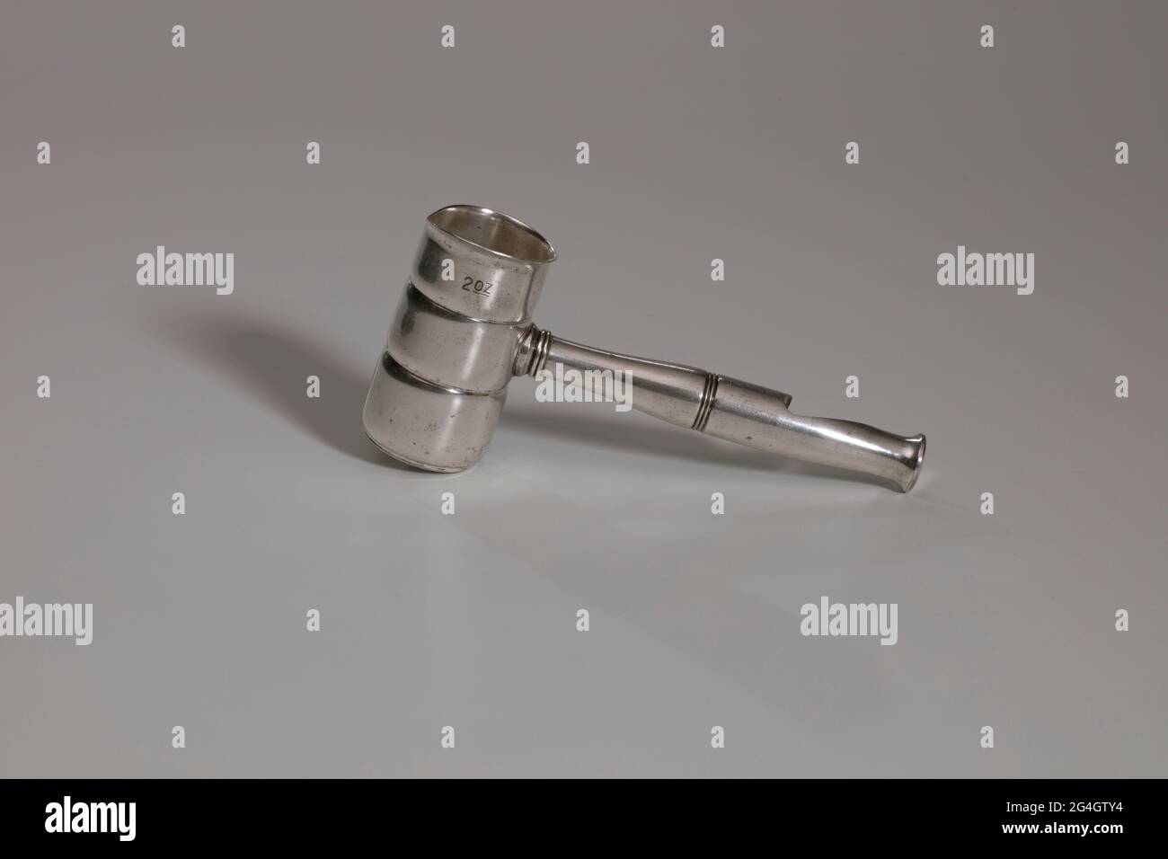 Jiggers measuring devices hi-res stock photography and images - Alamy
