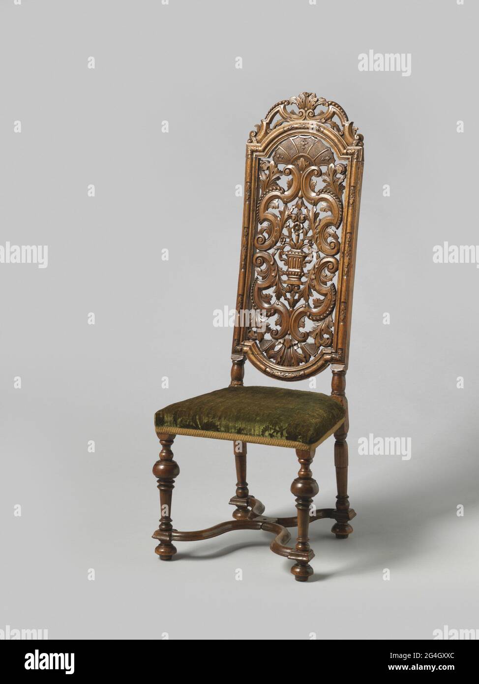 X shaped chair hi-res stock photography and images - Alamy