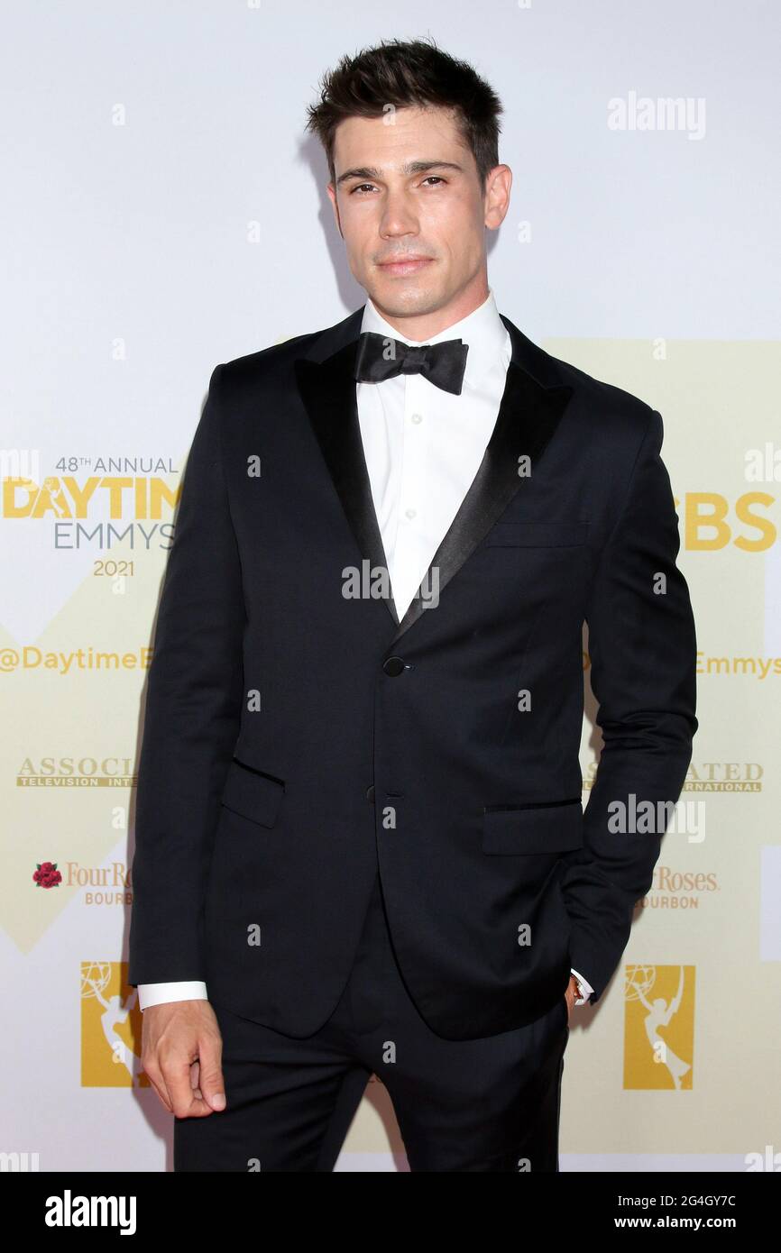 LOS ANGELES - JUN 12: Tanner Novlan at the 48th Daytime Emmy Awards ...