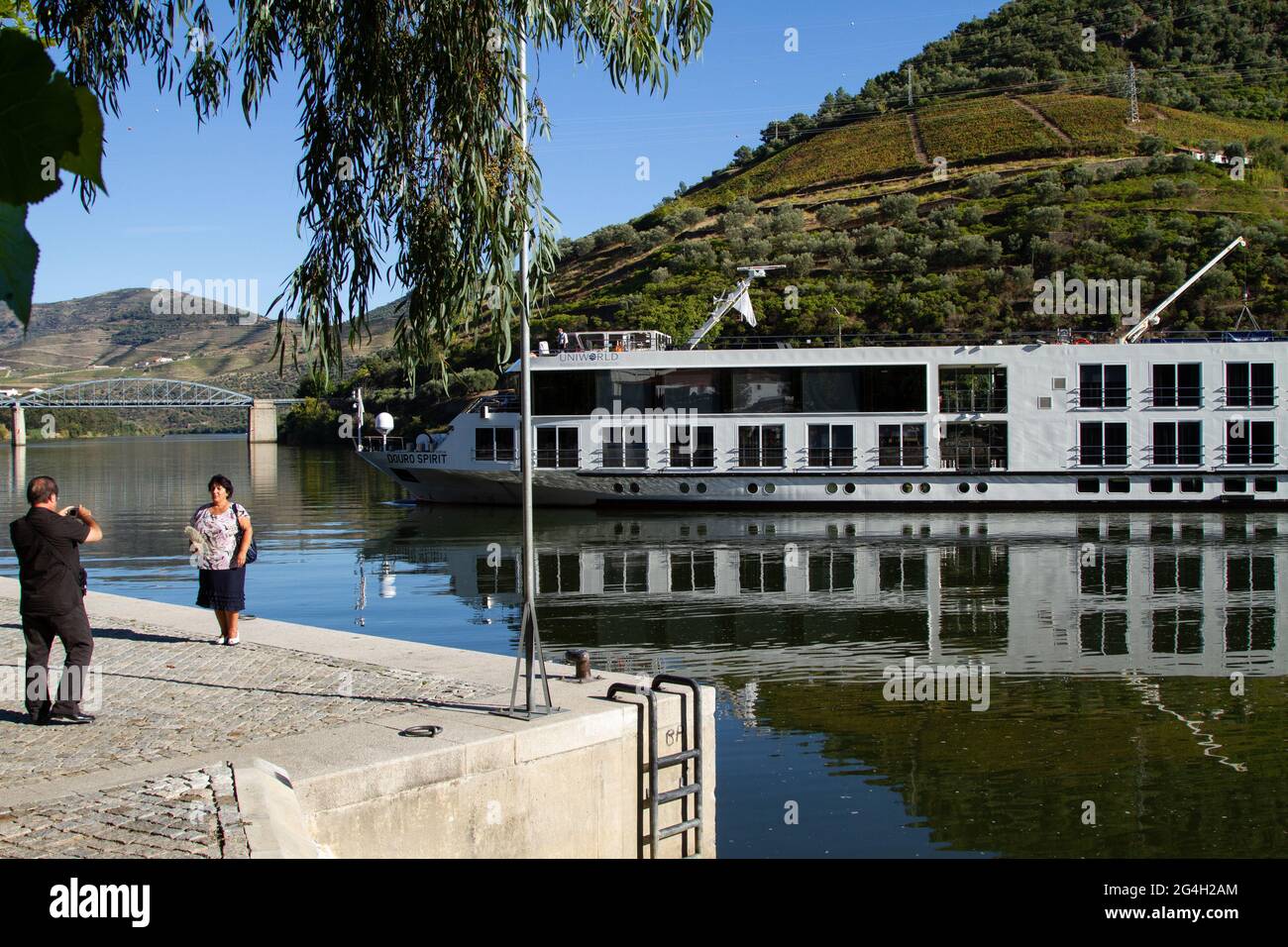 Pinhao village at a bend of the Douro river north of the city of Peso ...