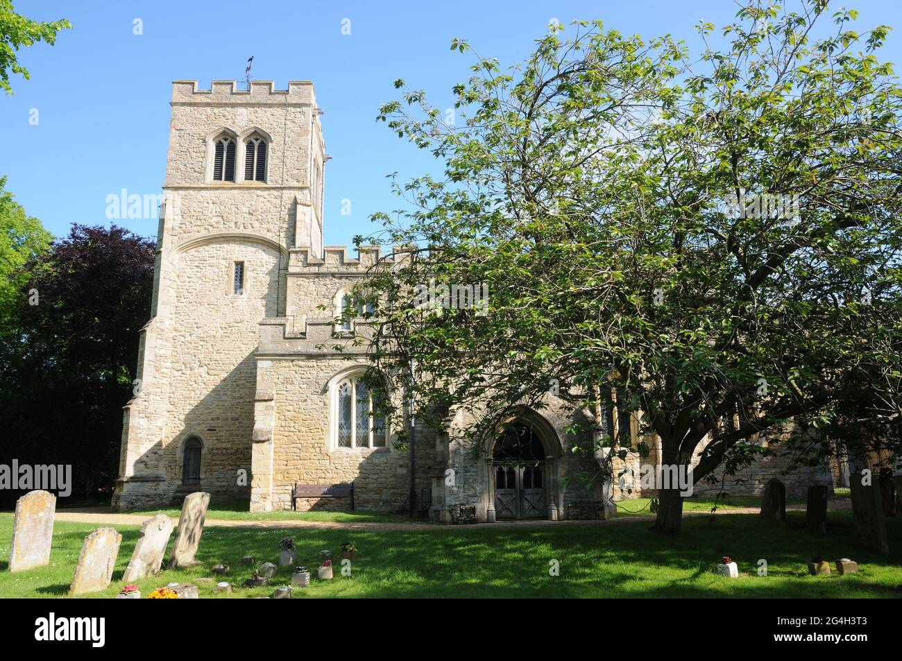 St Peter & St Paul Church, Cranfield, Bedfordshire Stock Photo - Alamy