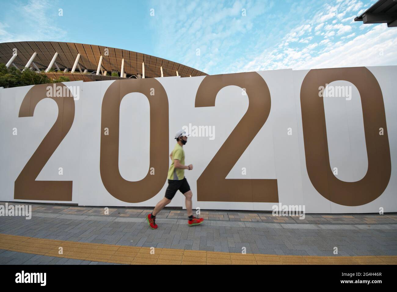 A man runs hi-res stock photography and images - Alamy