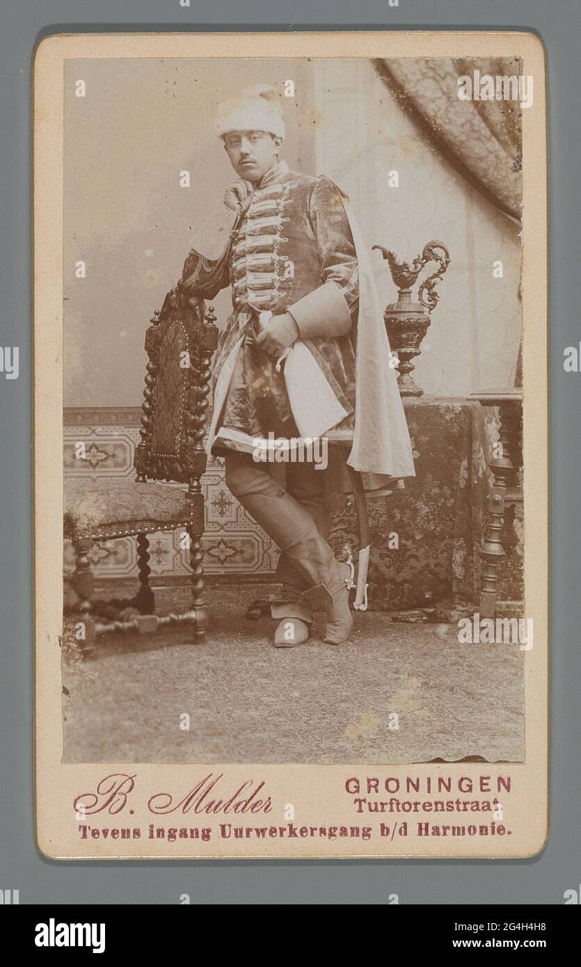 Masquerade imagery hi-res stock photography and images - Alamy