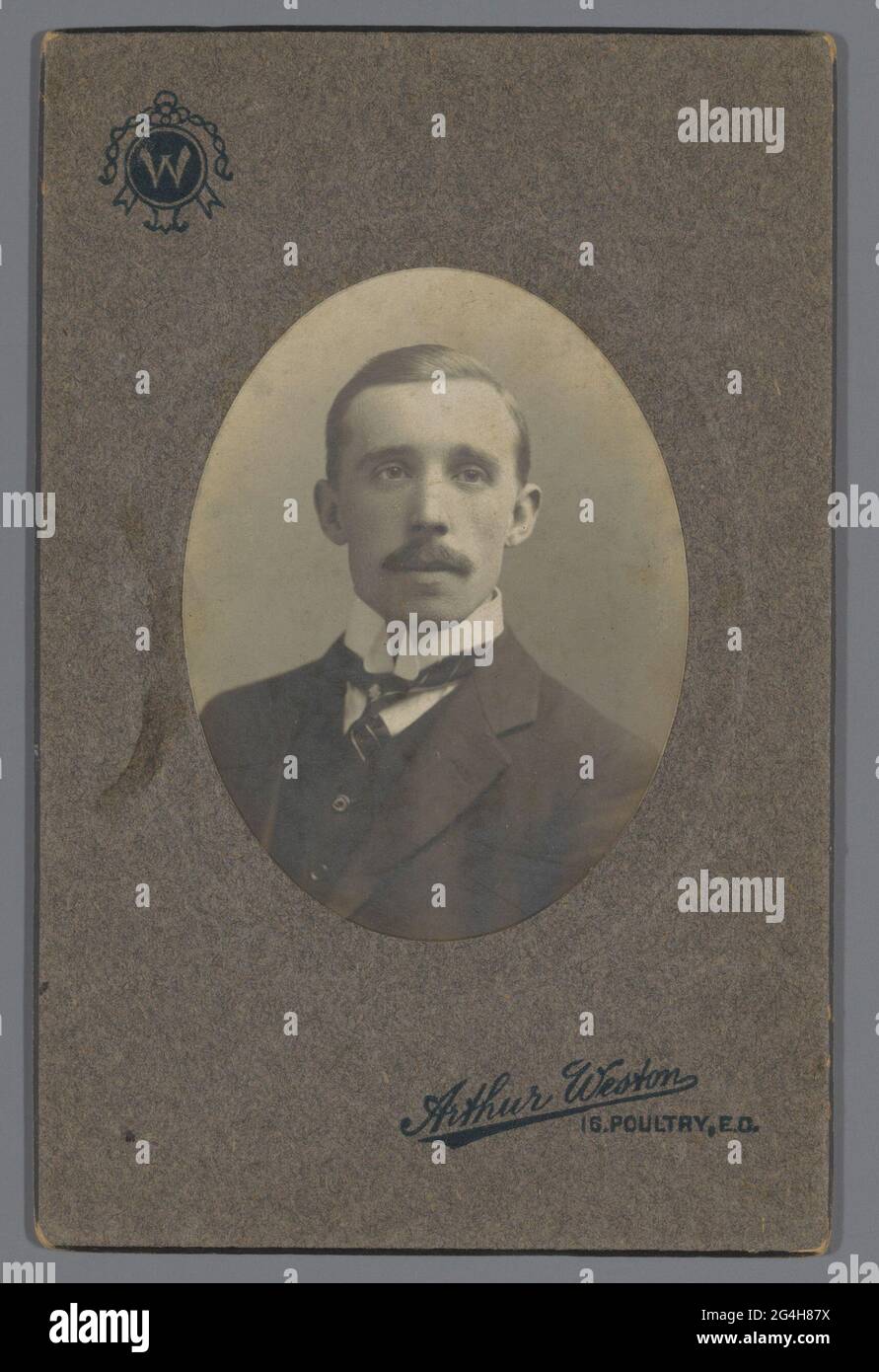 Frederick dennis hi-res stock photography and images - Alamy