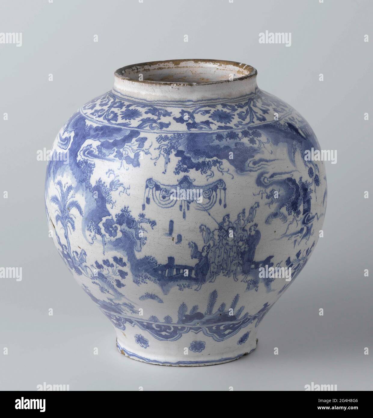. Pot of faience with a decoration to the Chinese porcelain from the ...