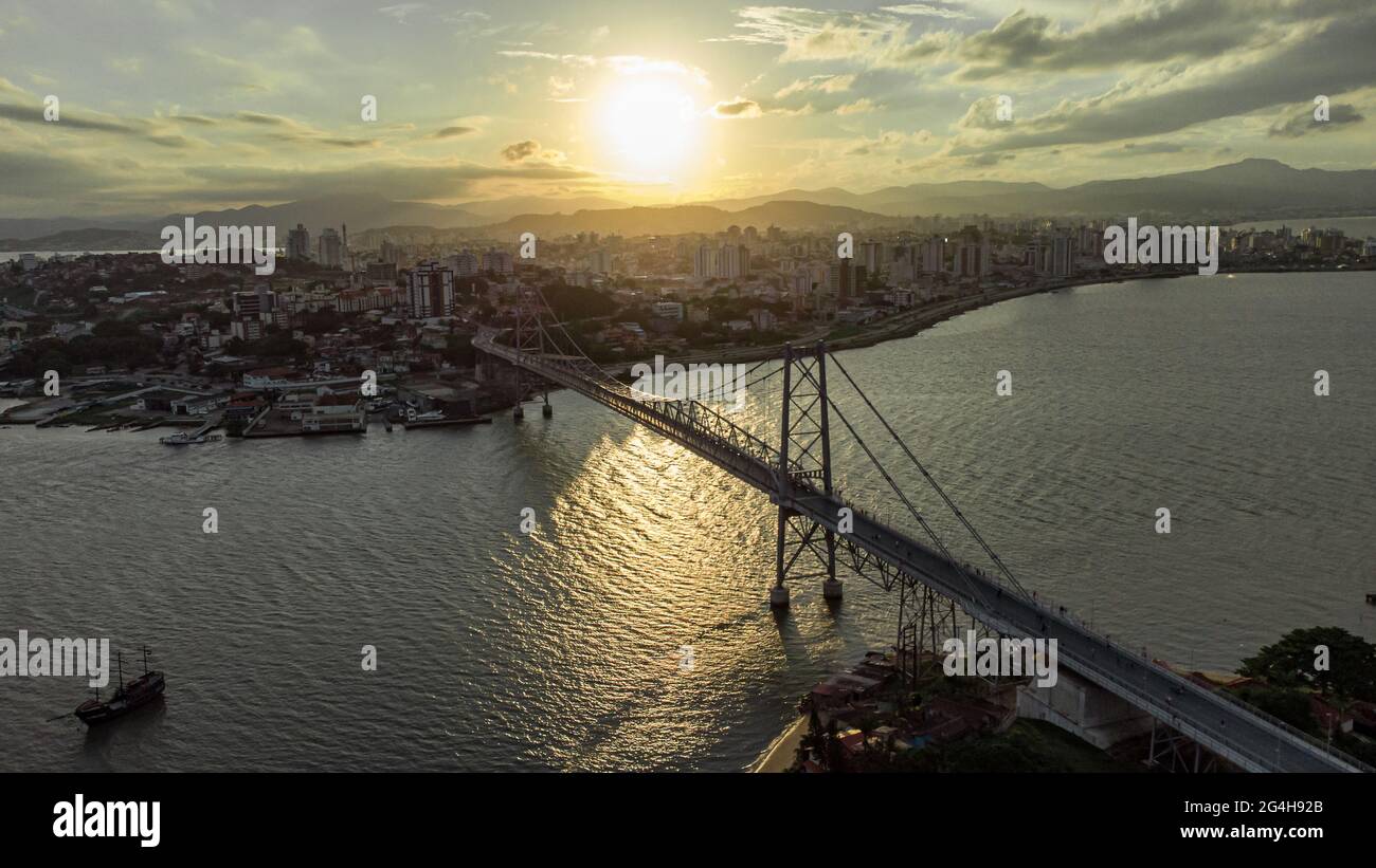 aerial photo of the Hercílio Luz Bridge on the island of Florianópolis ...