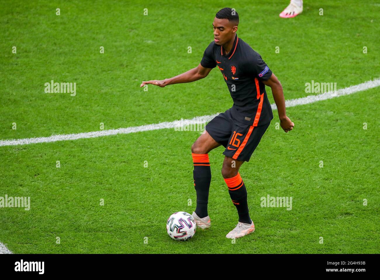 AMSTERDAM, NETHERLANDS - JUNE 21: Ryan Gravenberch of the Netherlands ...