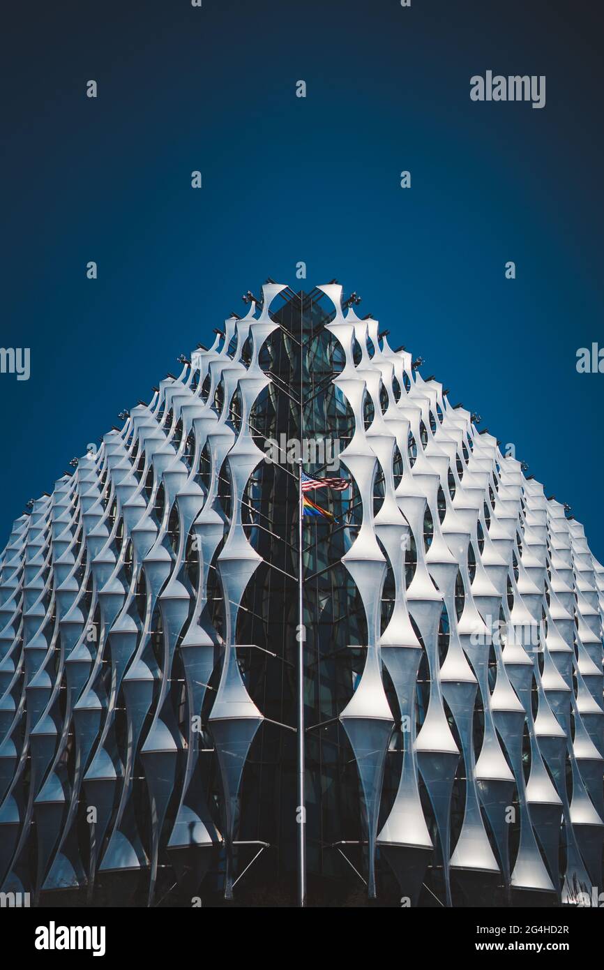 Sky swimming pool nine elms hi-res stock photography and images - Alamy