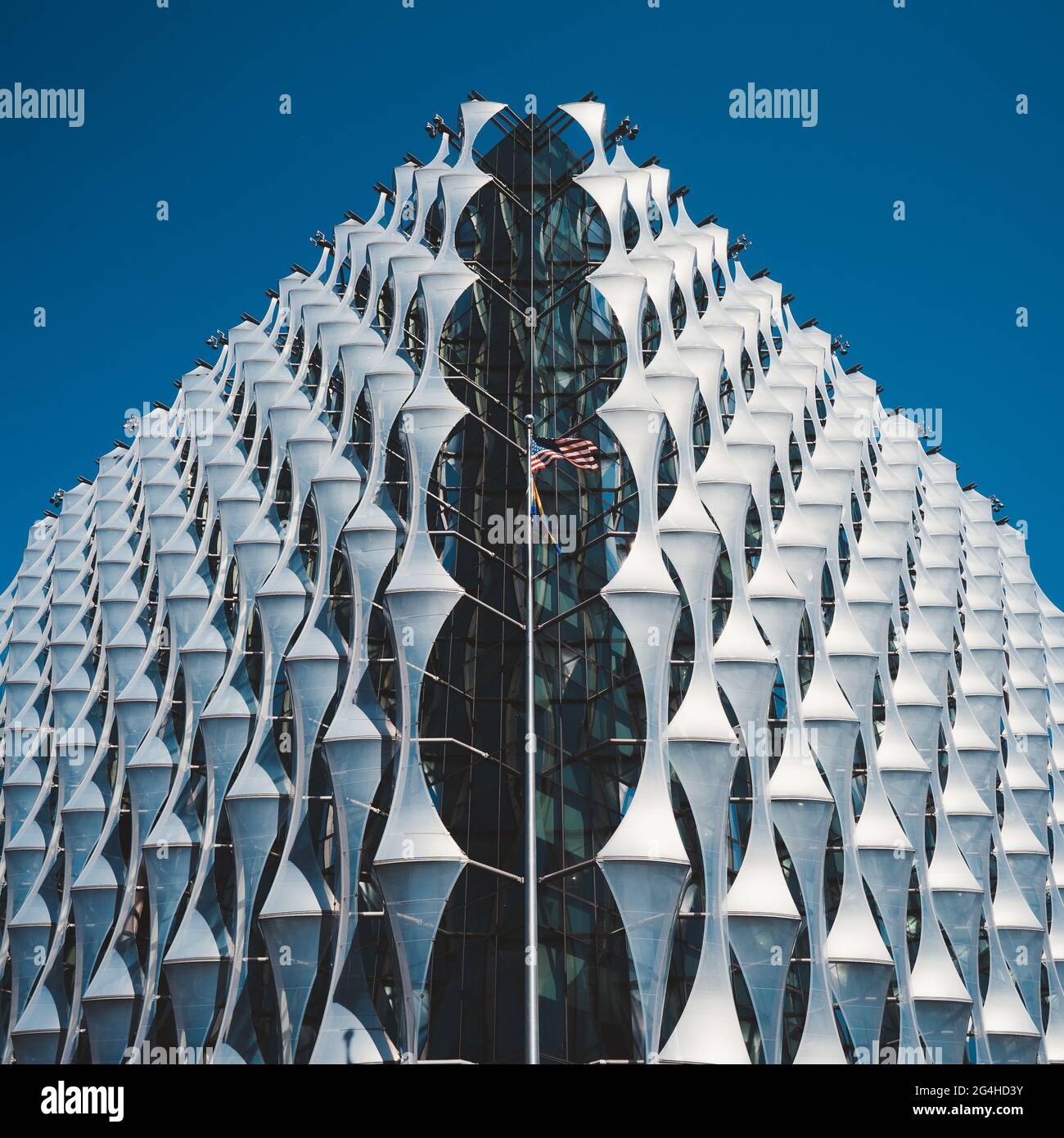 Vauxhall, London | UK - 2021.06.13: Swimmers enjoy warm weather in the ...