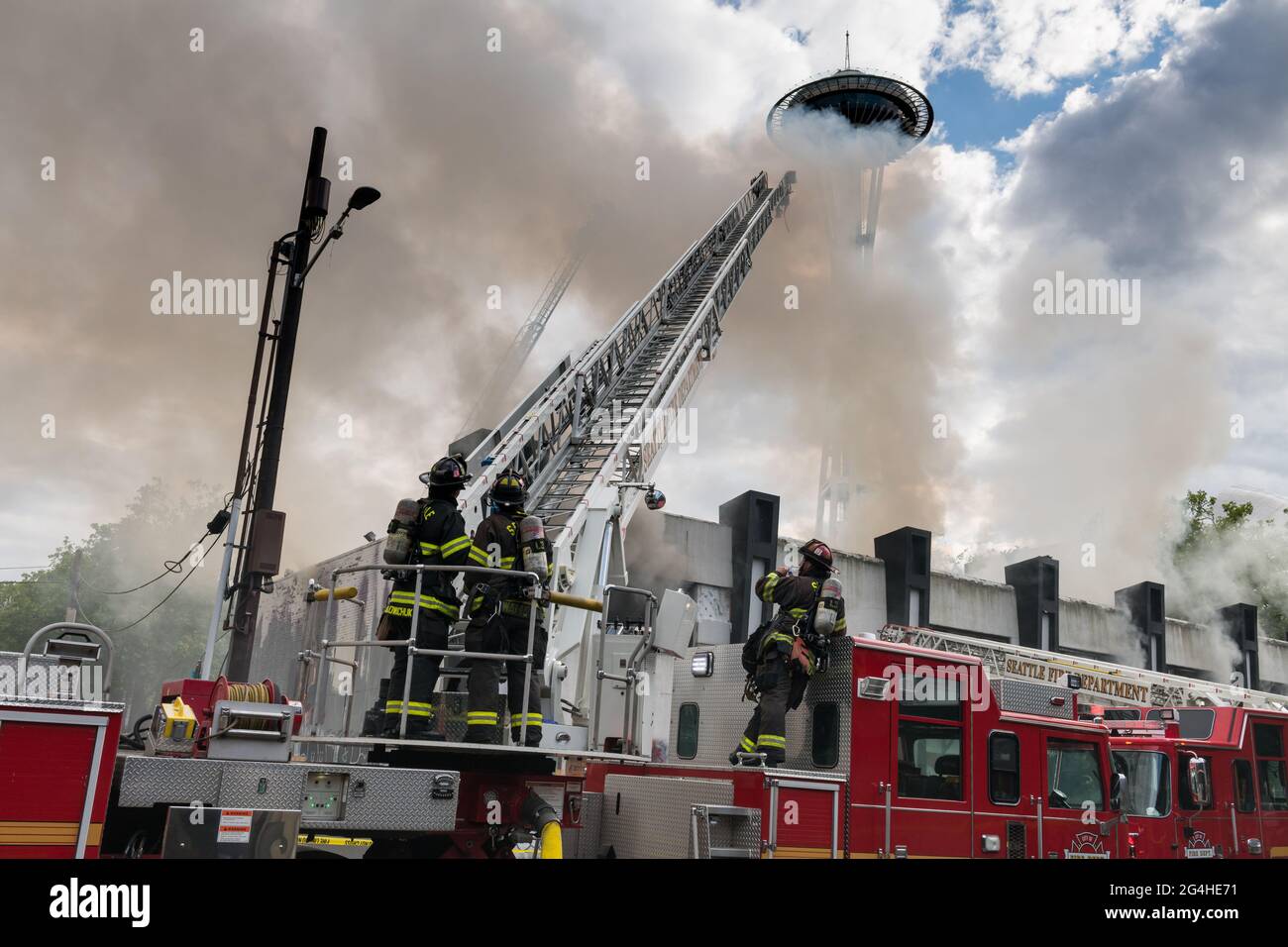 Seattle, USA. 8th Jun, 2021. Mid-day Seattle Fire Department responding ...