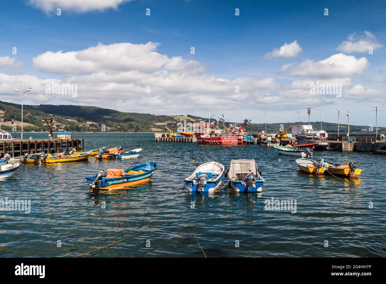 Chile chiloe island ancud fishing hi-res stock photography and images ...