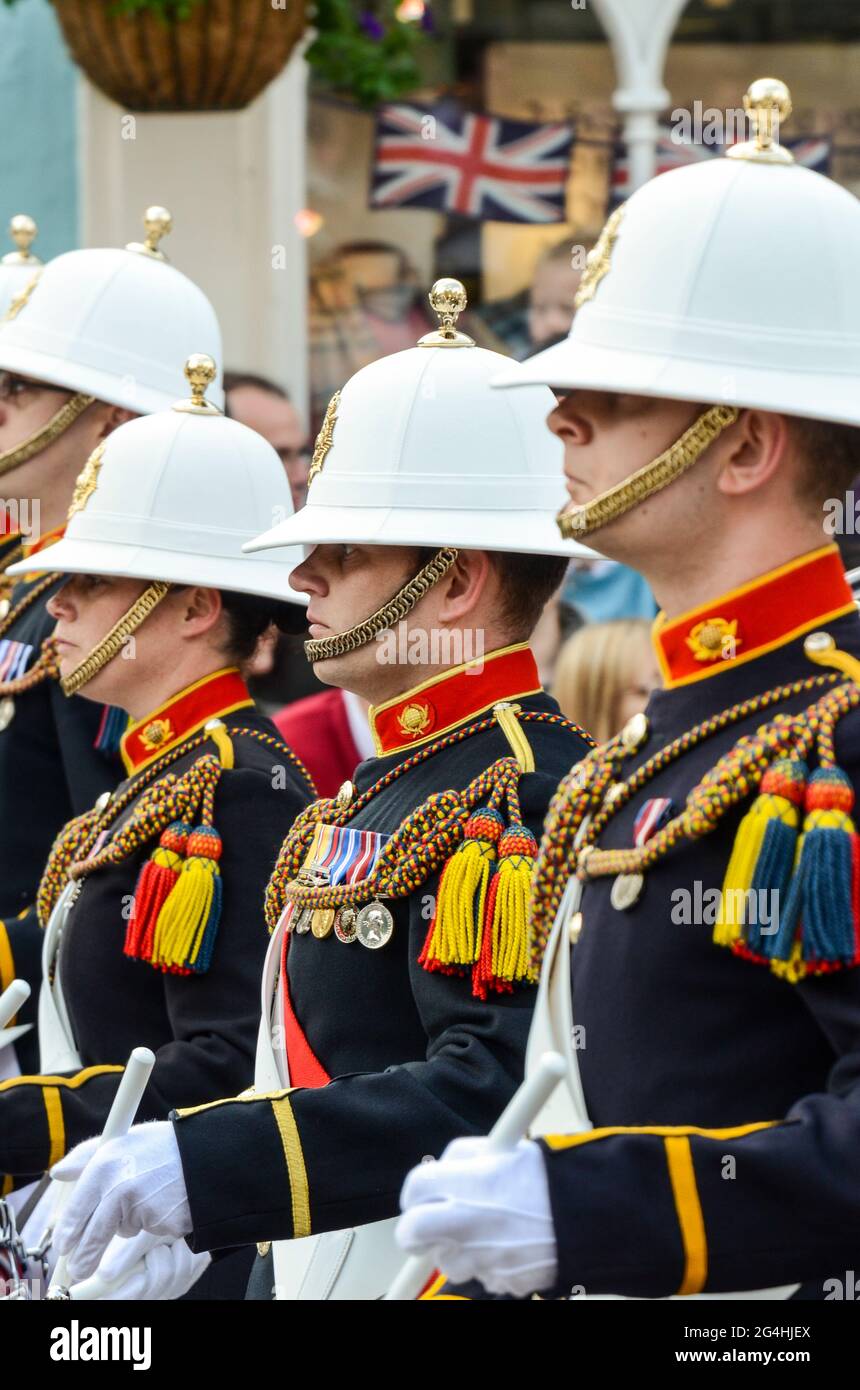 Dress uniform marines hi-res stock photography and images - Alamy