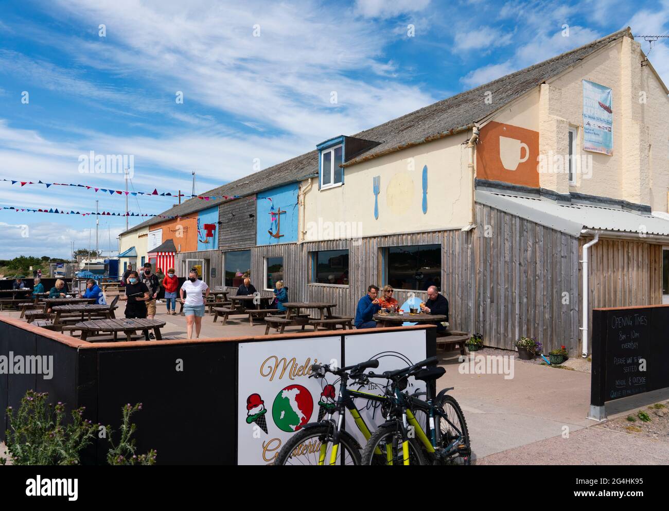 The Captains Table High Resolution Stock Photography and Images - Alamy
