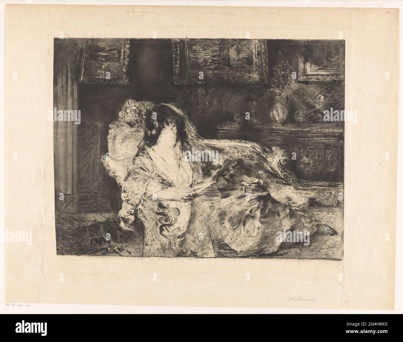 Reclining lady reading hi-res stock photography and images - Alamy