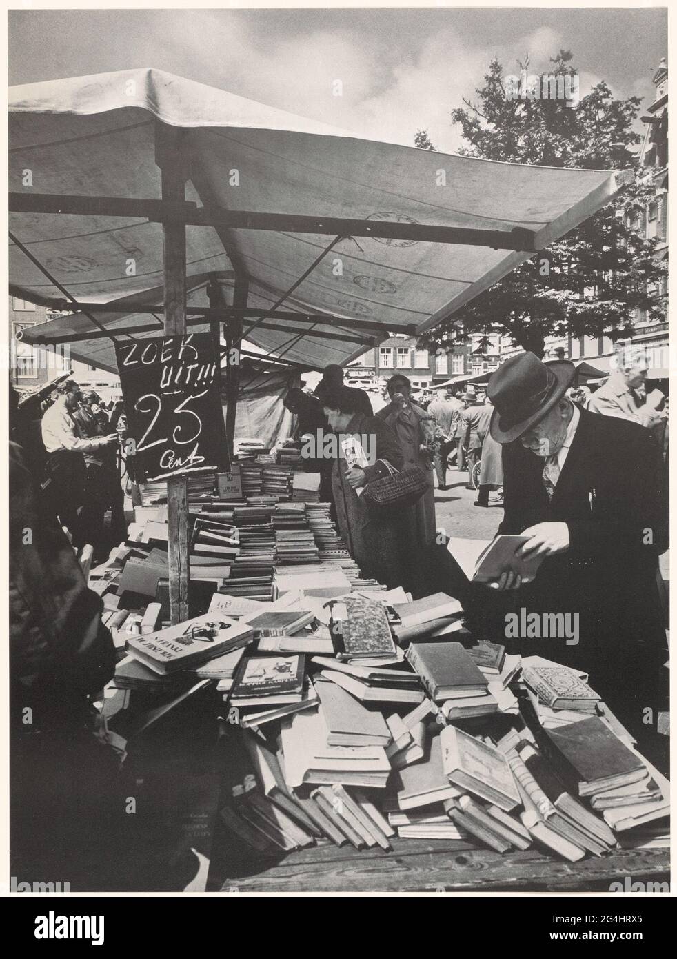 25 cents sign hi-res stock photography and images - Alamy