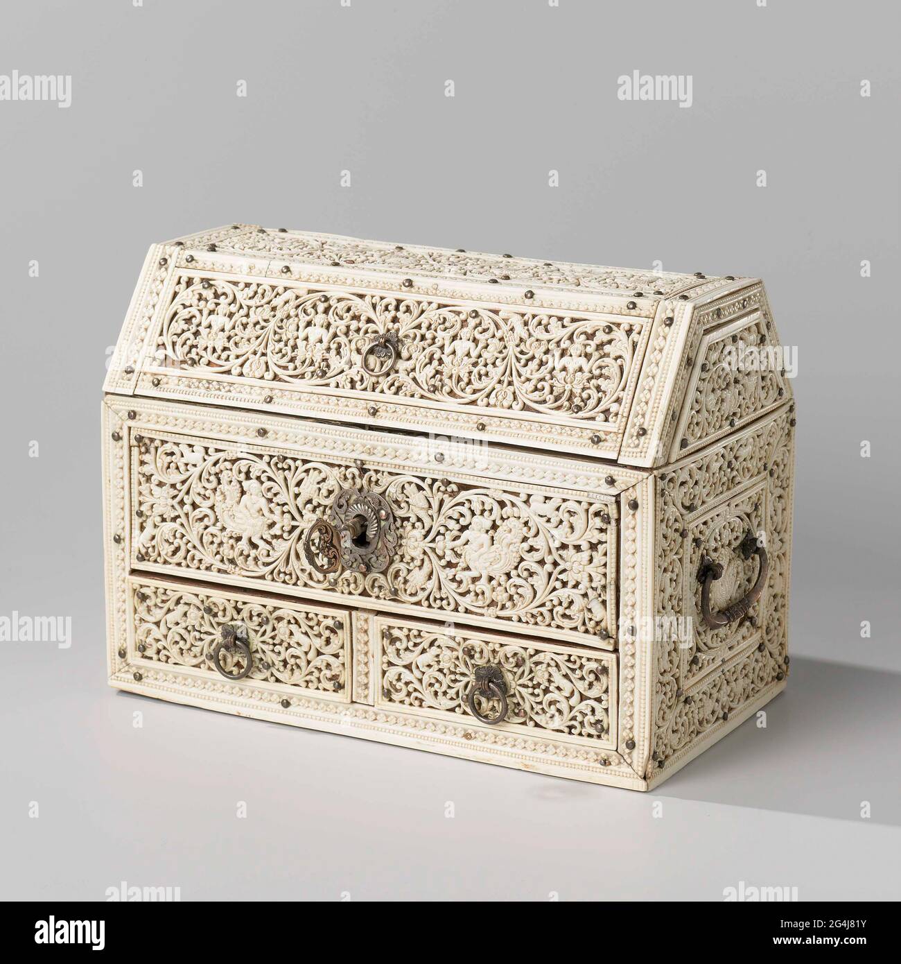 Open worked ivory hi-res stock photography and images - Alamy