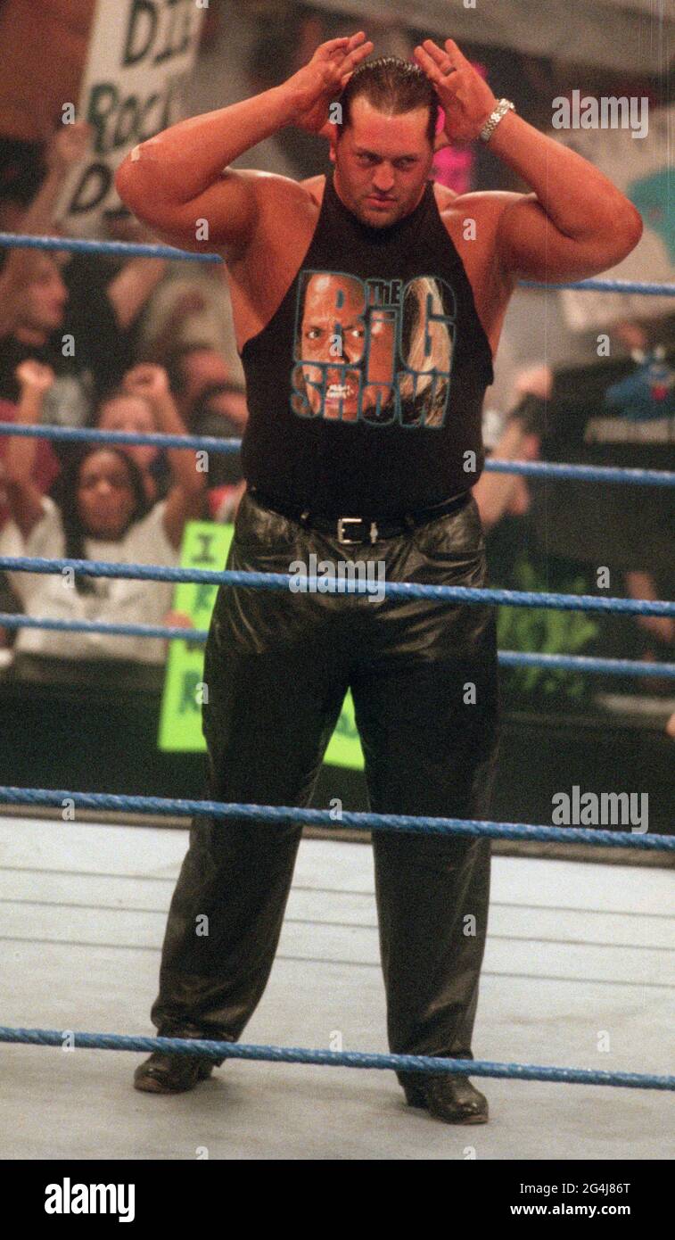 Big Show 2000 Photo By John Barrett/PHOTOlink Stock Photo - Alamy