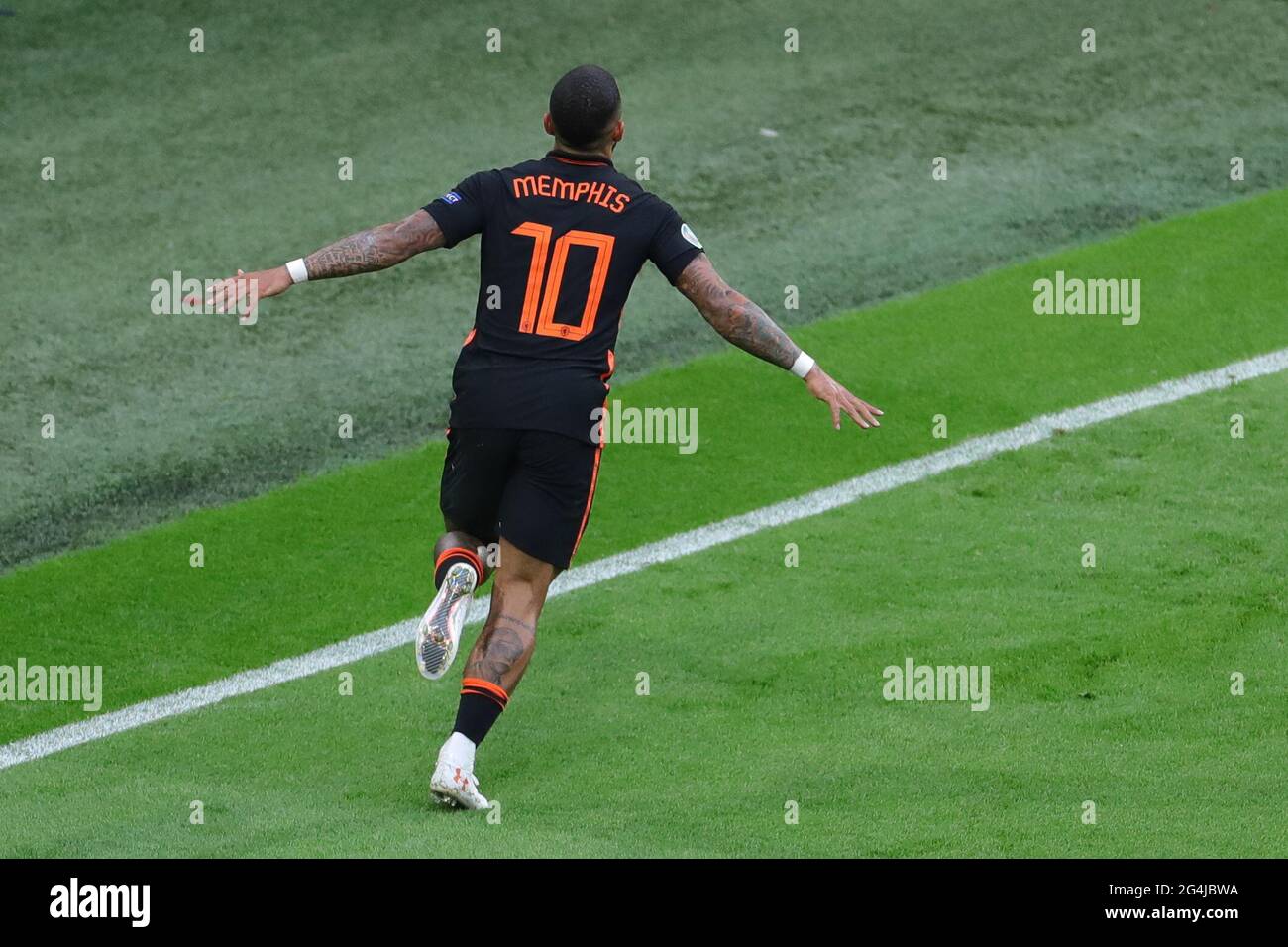 Amsterdam, Netherlands. 21st June, 2021. Memphis Depay of the ...