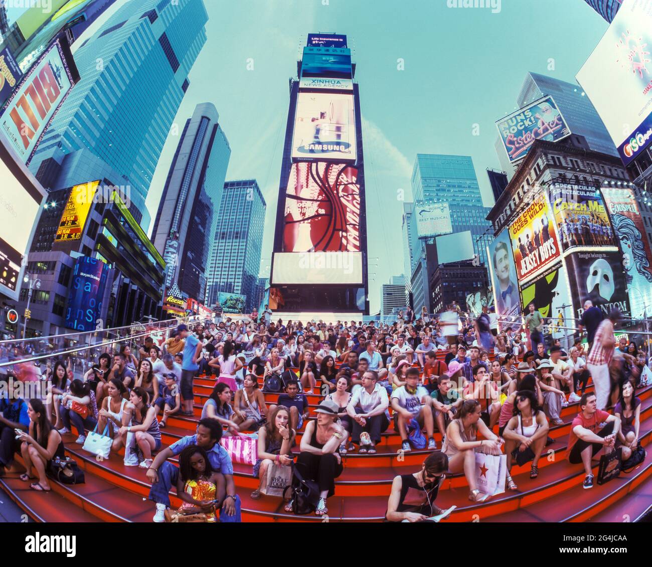 2010 HISTORICAL CROWD SITTING ON TKTS STEPS TIMES SQUARE MIDTOWN ...