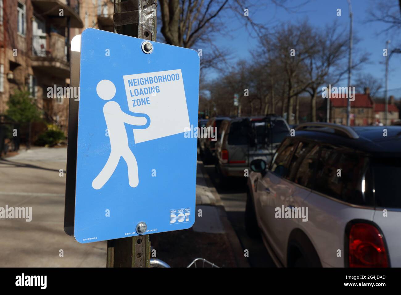 Drop zone hi-res stock photography and images - Alamy