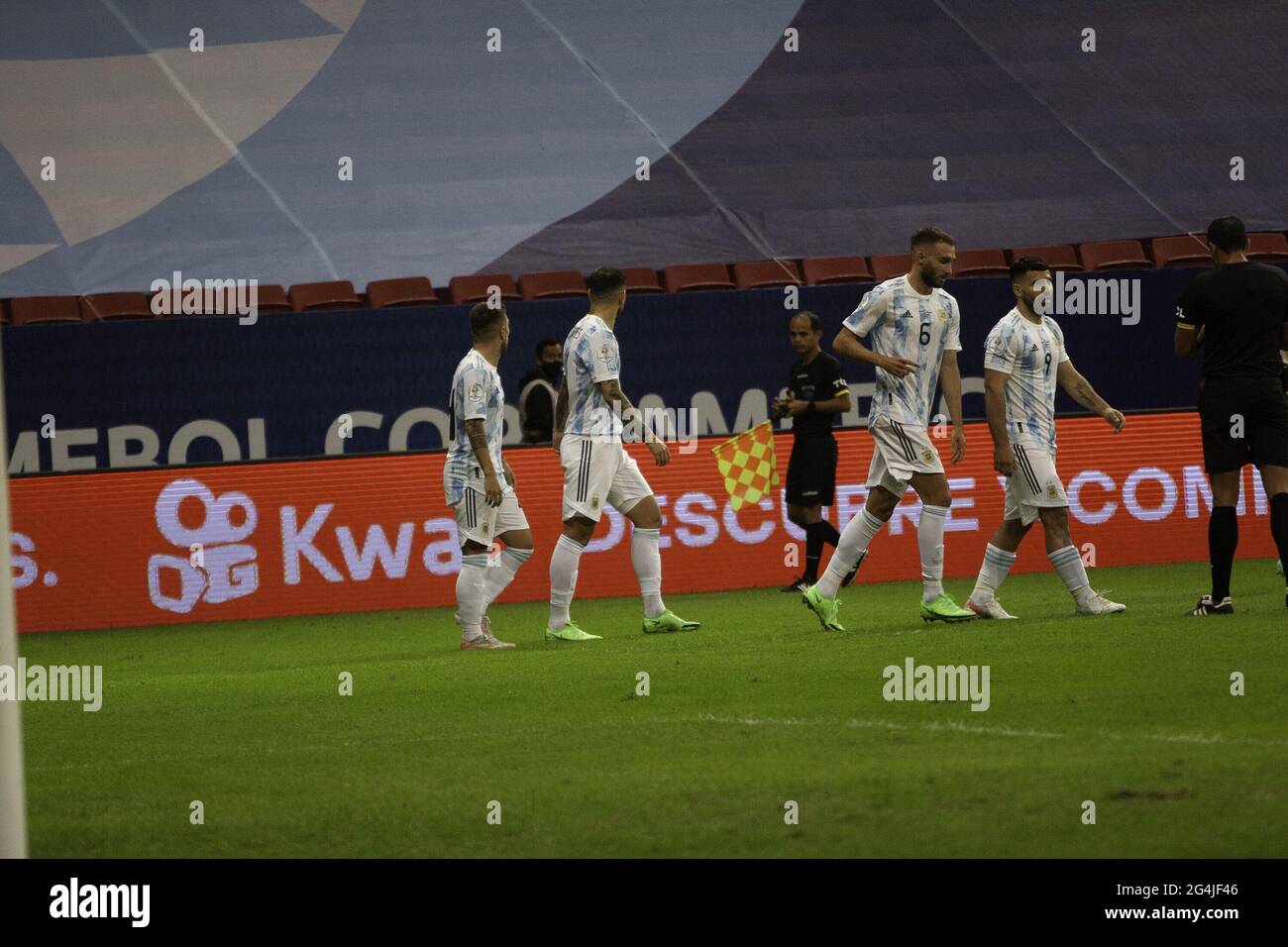 Papu gomez argentina hi-res stock photography and images - Alamy