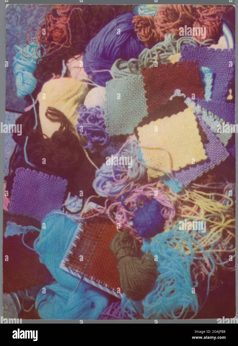 Still life with wool and knitting needles Stock Photo - Alamy