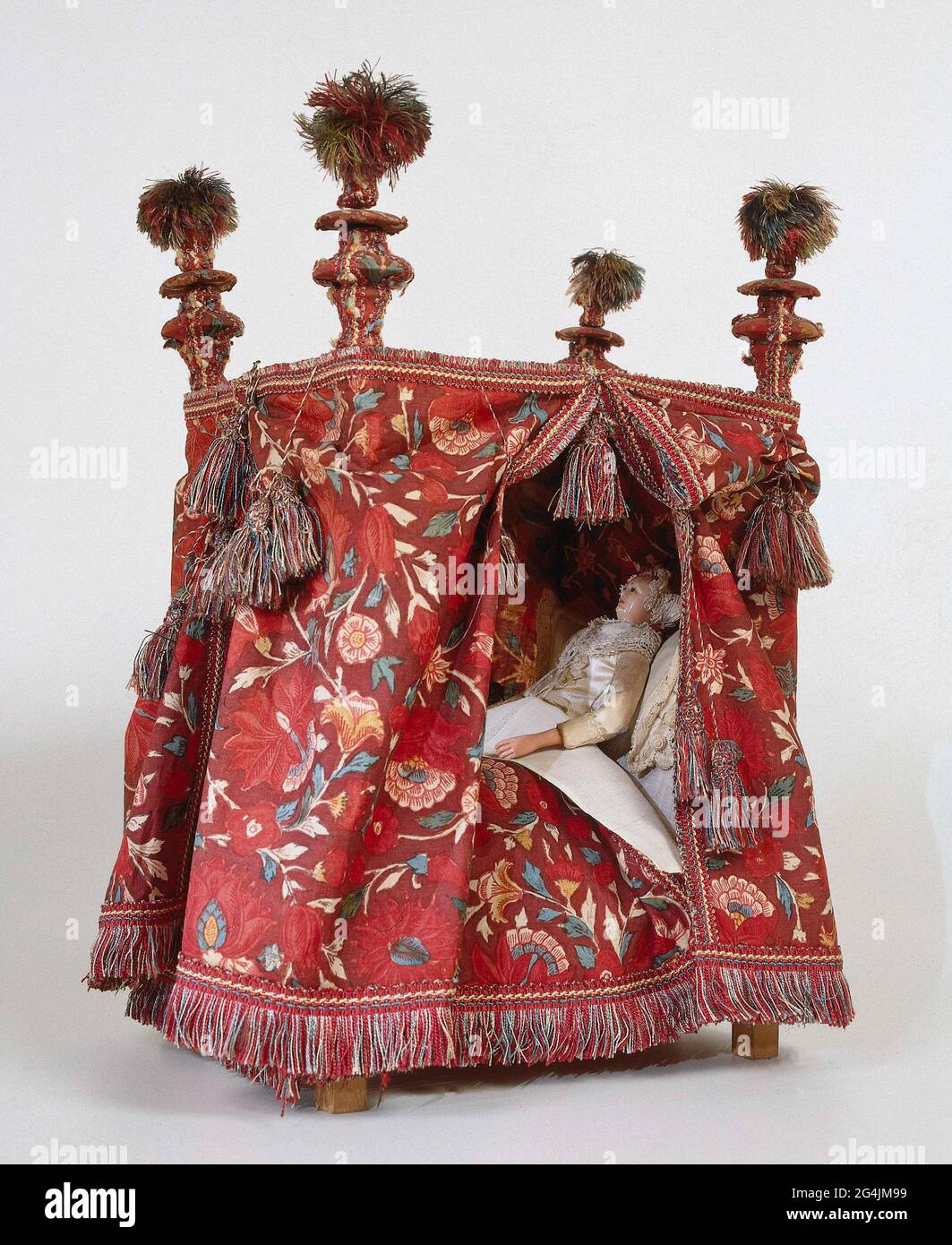 Four sleepers hi-res stock photography and images - Alamy