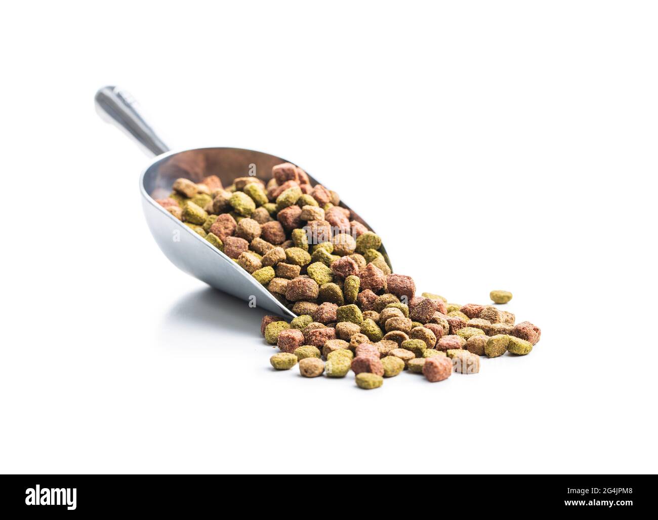 Dry kibble animal food. Dried food for cats or dogs in scoop isolated ...