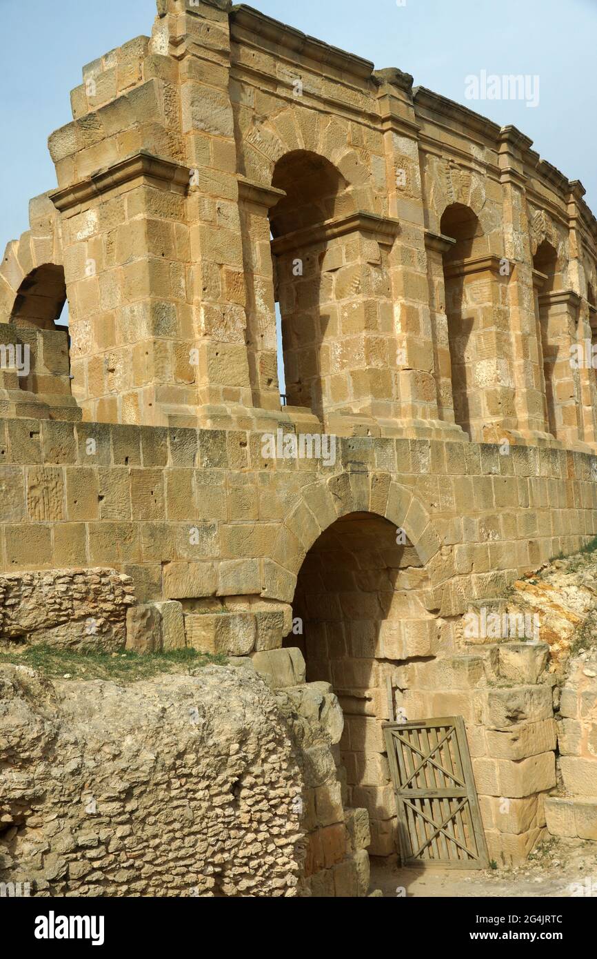 The amphitheatre at Uthina, Tunisia Stock Photo - Alamy