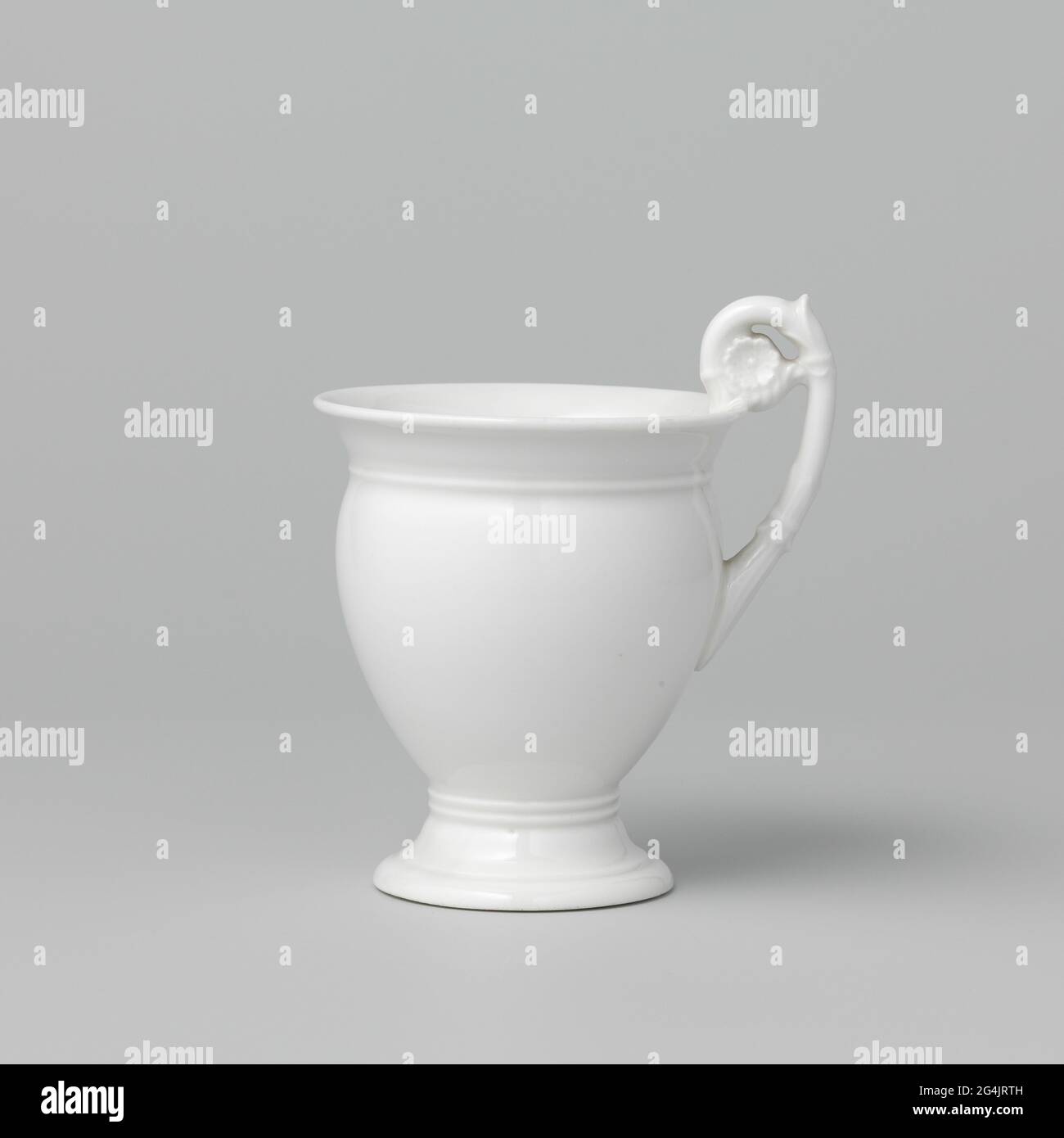 Porcelain ear cup hi-res stock photography and images - Alamy