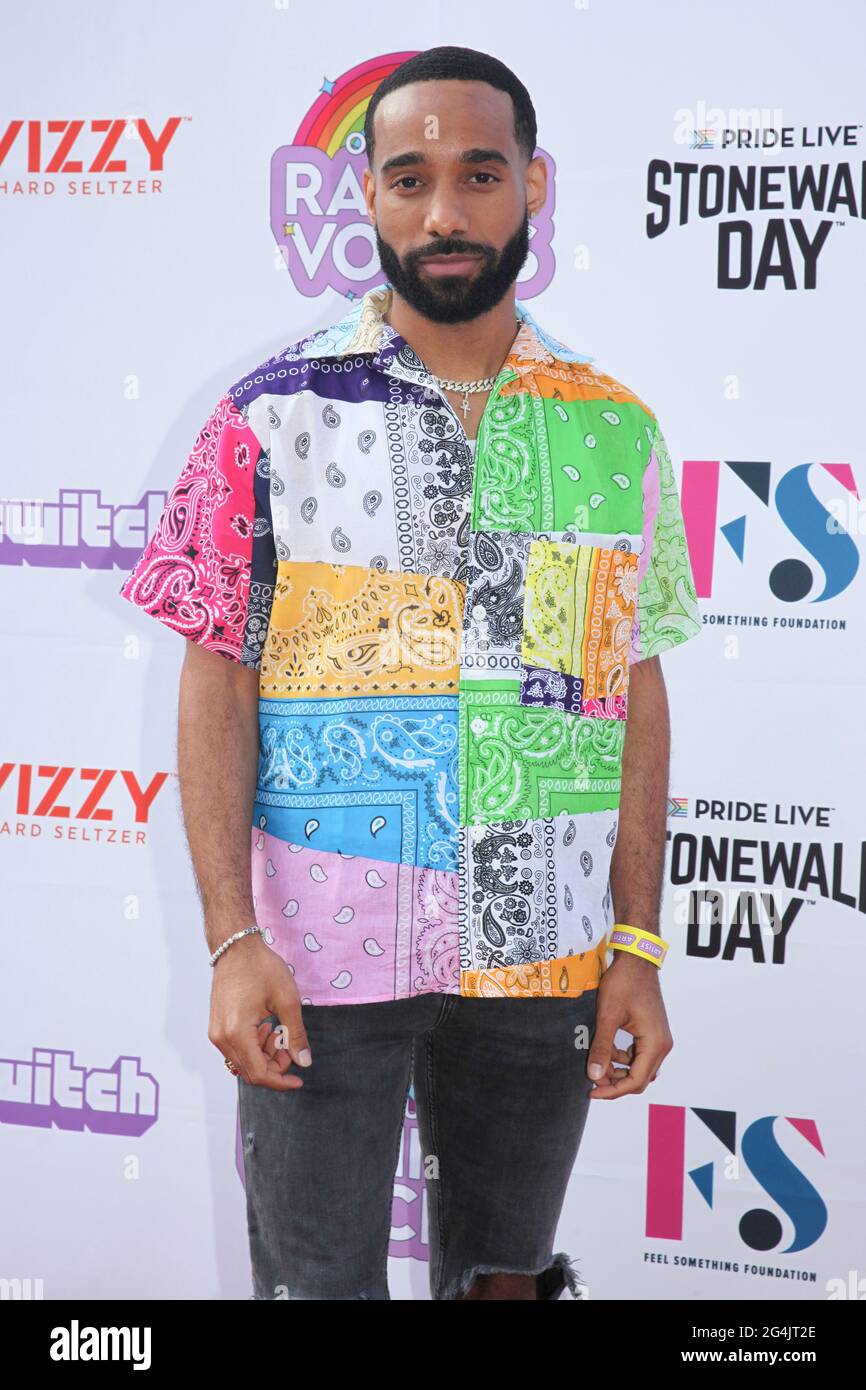 Actor Philemon Chambers arrives at OUTLOUD: Raising Voices at Los ...