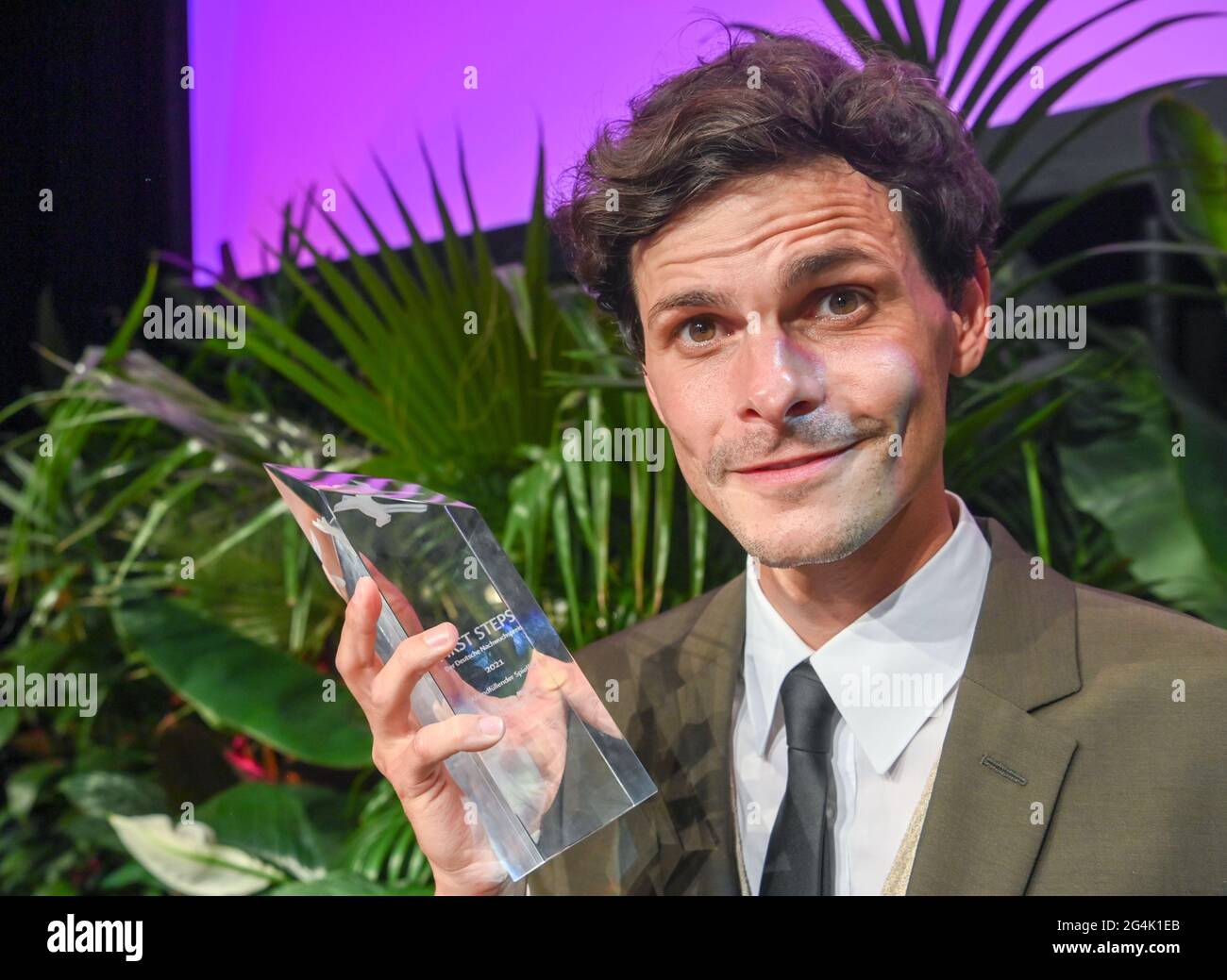 Benjamin best hi-res stock photography and images - Alamy