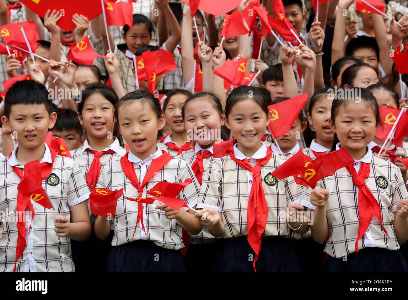 ZAOZHUANG, CHINA - JUNE 22, 2021 - Primary school students sing ...