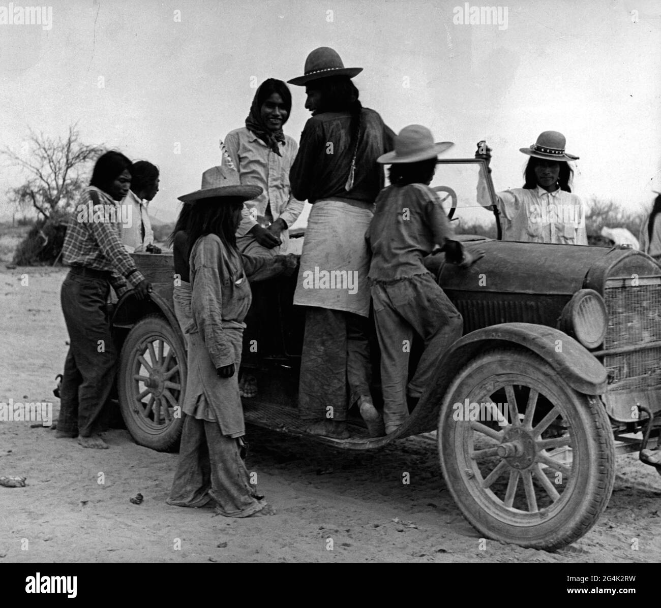 Geography travel mexico people indigenous hi-res stock photography and ...