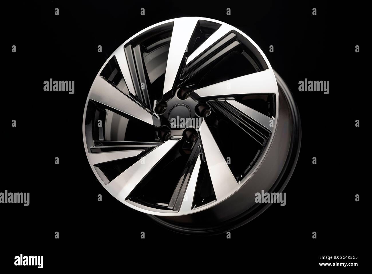 Beautiful alloy hi-res stock photography and images - Alamy