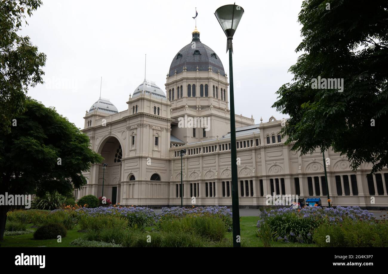 Melbourne heritage building hi-res stock photography and images - Alamy