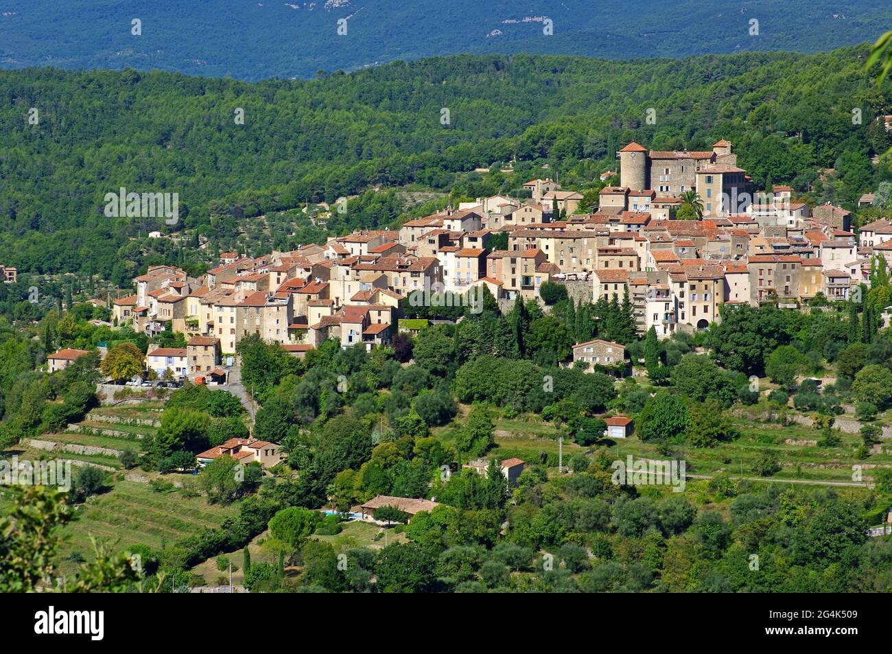 FRANCE. VAR (83), FAYENCE, VILLAGE OF CALLIAN Stock Photo - Alamy
