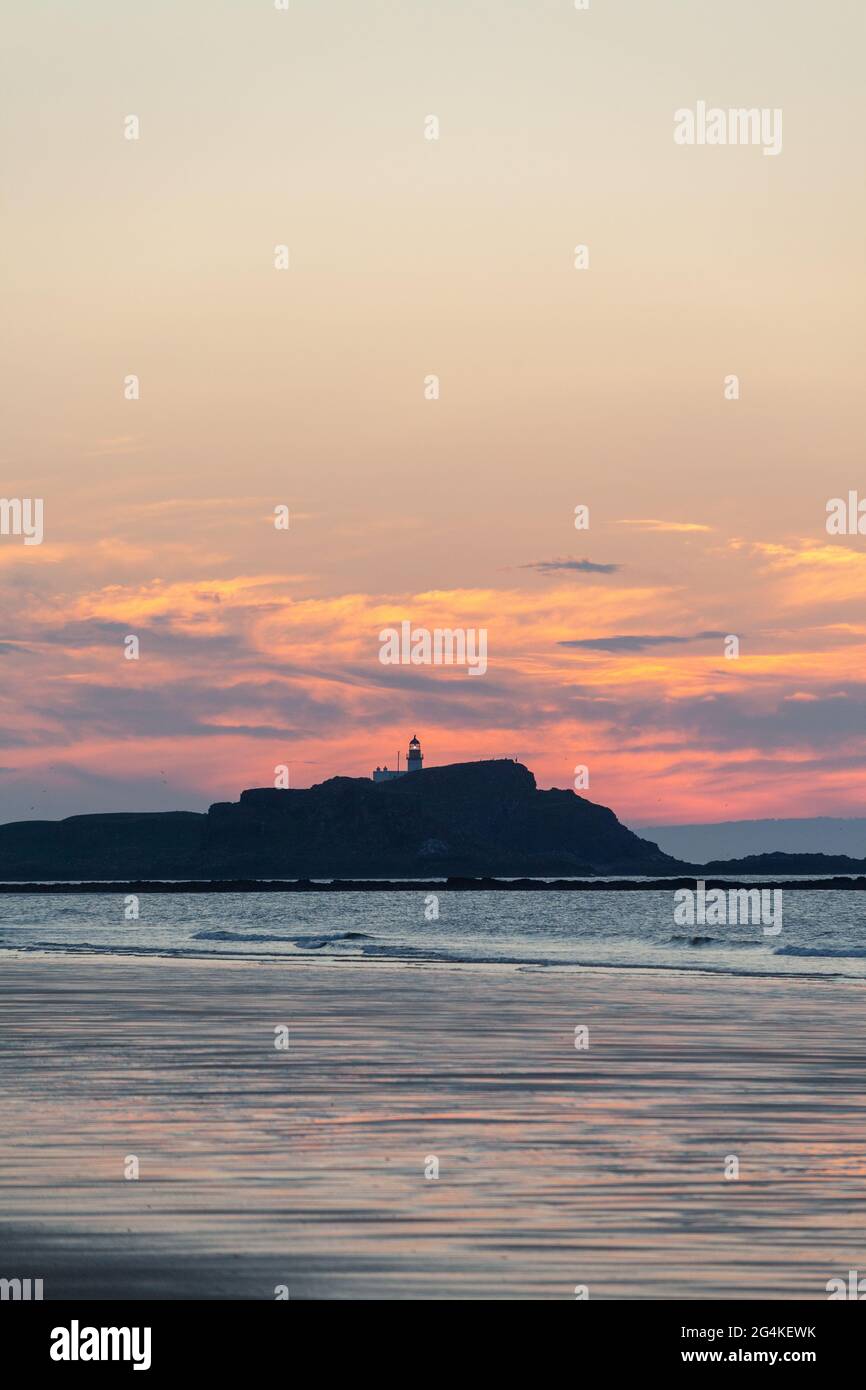 A beautiful sunset over Fidra island, North Berwick, Scotland Stock ...