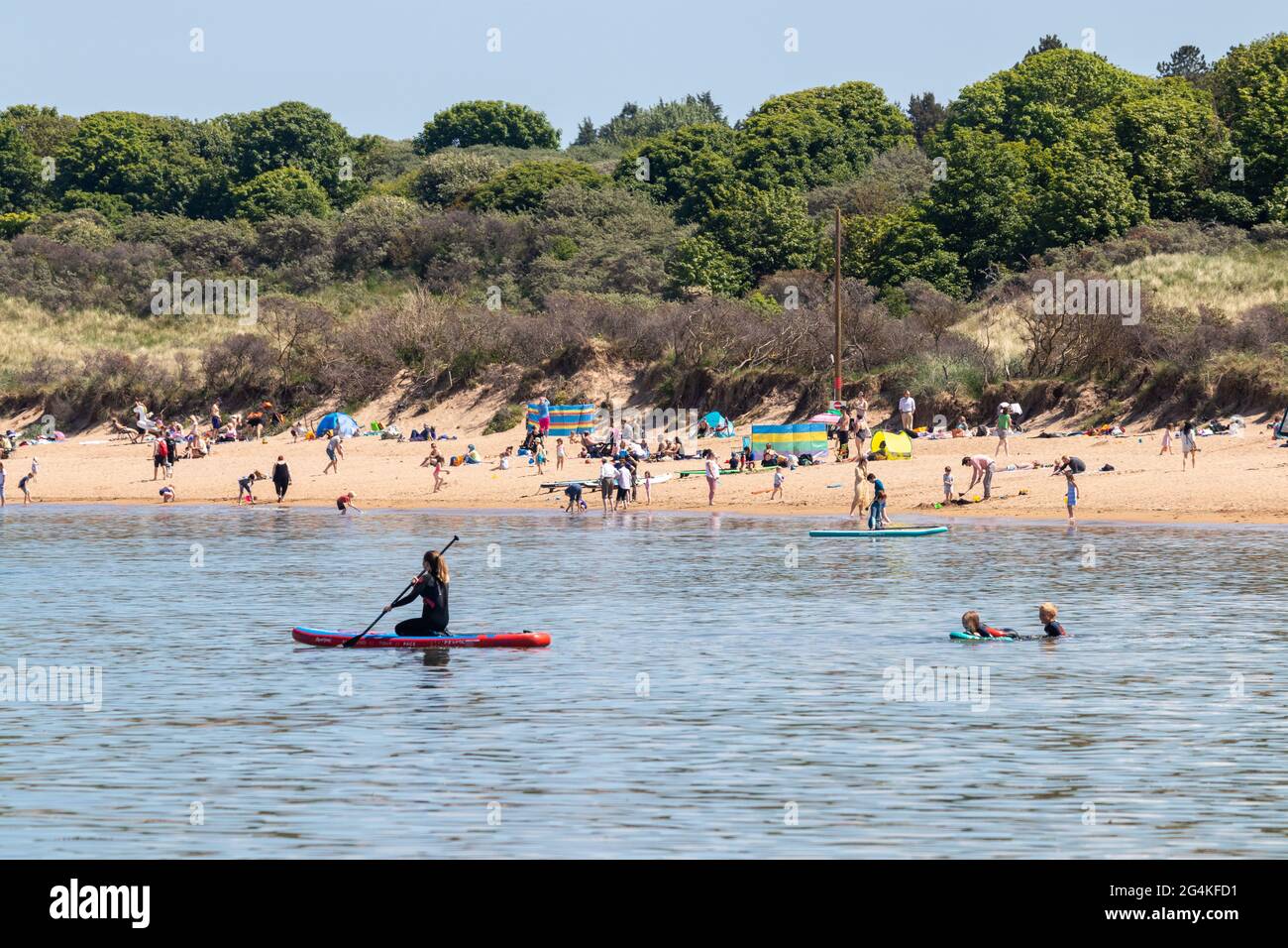 Scotland summer sun beach hi-res stock photography and images - Alamy