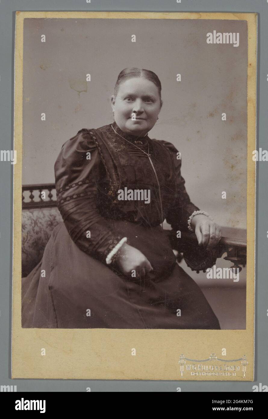 Portrait of an unknown woman Stock Photo - Alamy