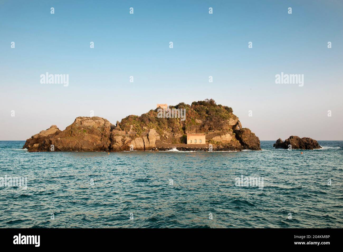 Aci_trezza hi-res stock photography and images - Alamy