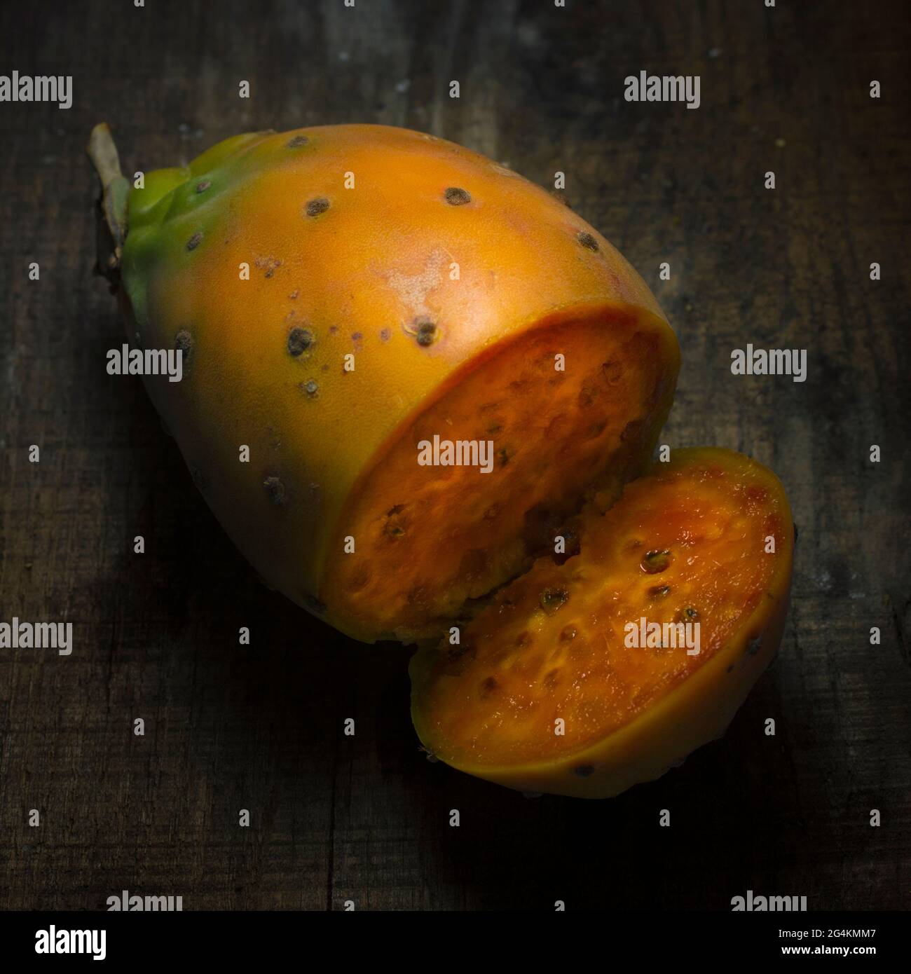 Orange prickly pear hi-res stock photography and images - Alamy
