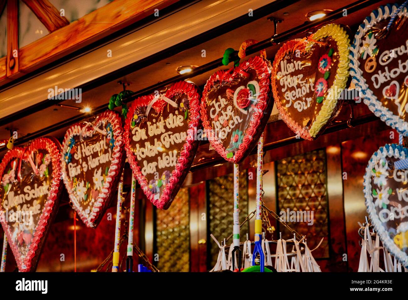 Gingerbread at Oktoberfest in Munich Stock Photo - Alamy