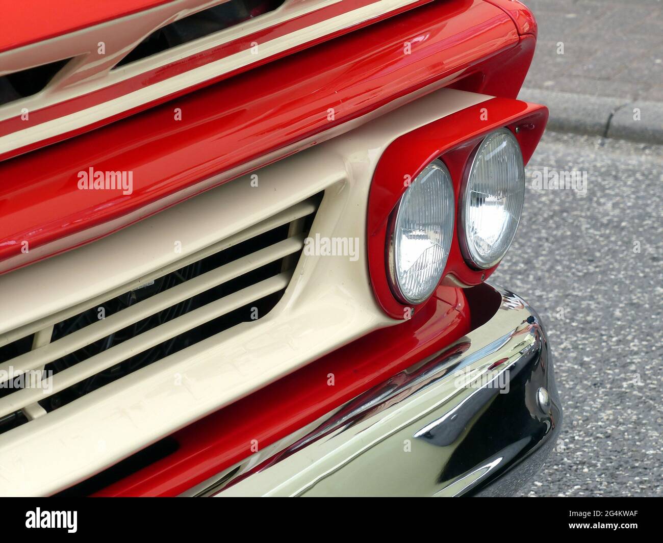 Car front design hi-res stock photography and images - Alamy