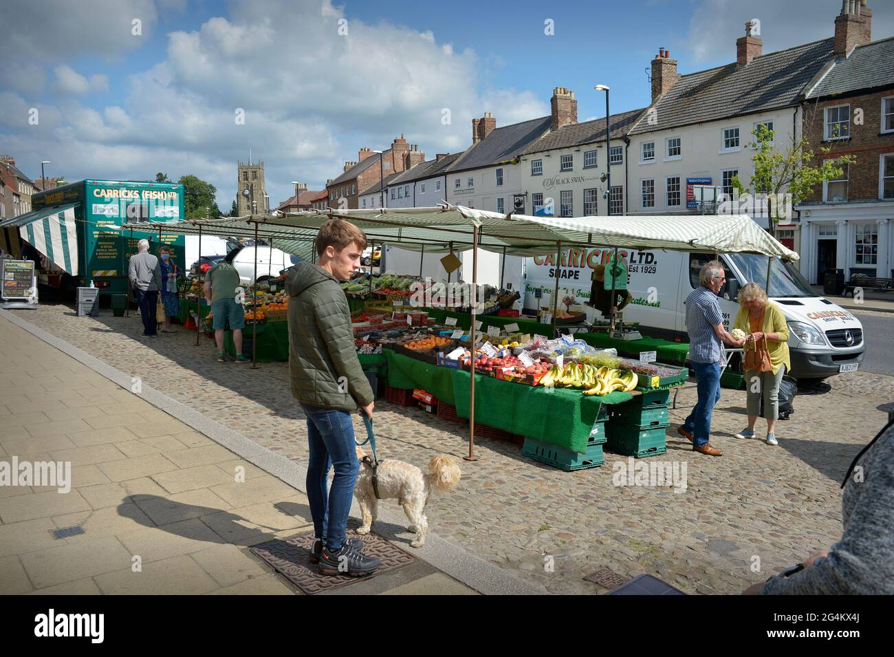 Day markets hi-res stock photography and images - Alamy