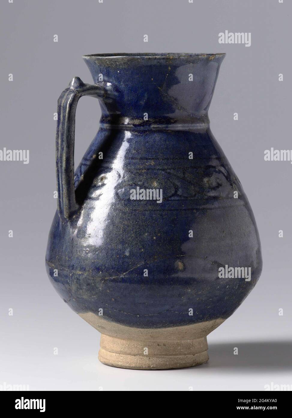 . Can be decorated from pottery with a mixture bond with tendrils on ...