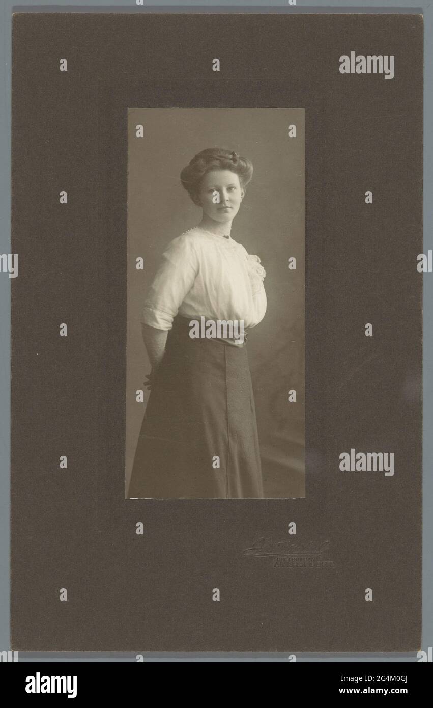 Portrait of an unknown woman Stock Photo - Alamy