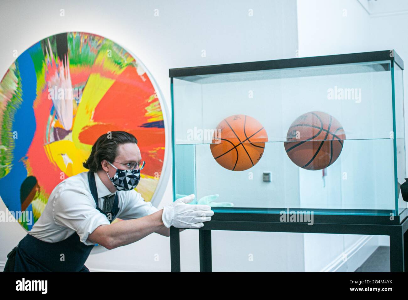 LONDON 22 June 2021. JEFF KOONS, Two Ball 50,50 Tank , (Estimate: £2.2 ...